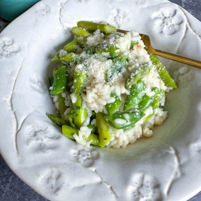 Spring Vegetable Risotto With Asparagus & Peas - Rosanna ETC