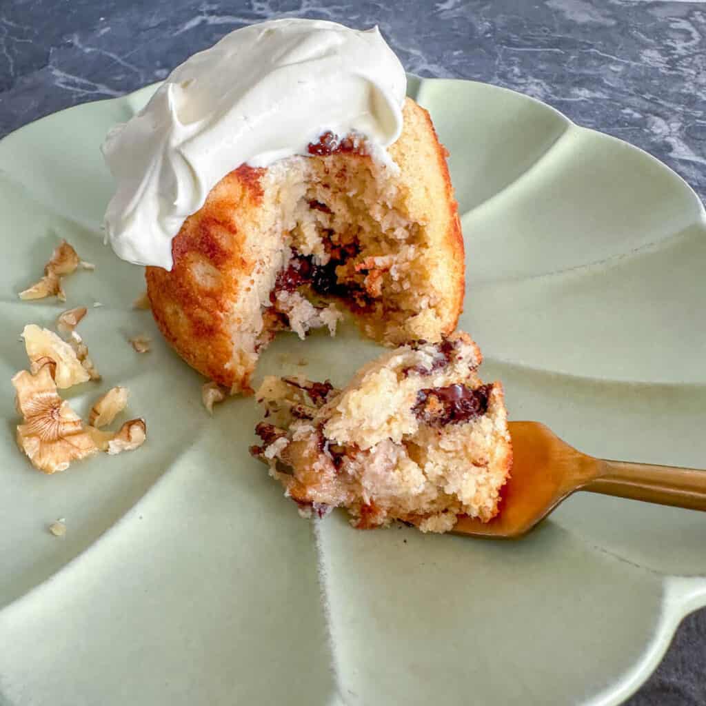 Mini Banana Sponge Pudding With Chocolate Chips & Walnuts - Rosanna ETC