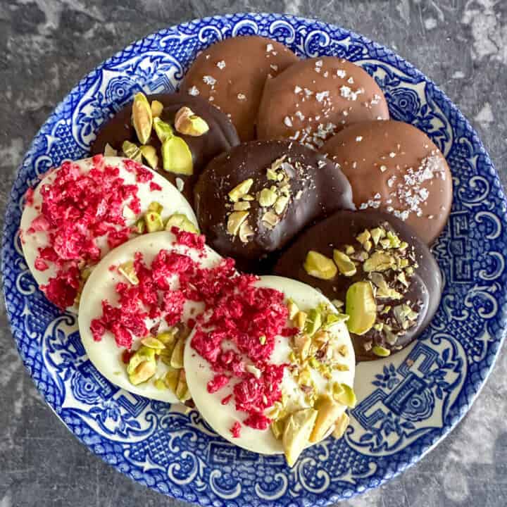 How To Make French Chocolate Mendiants - Rosanna ETC