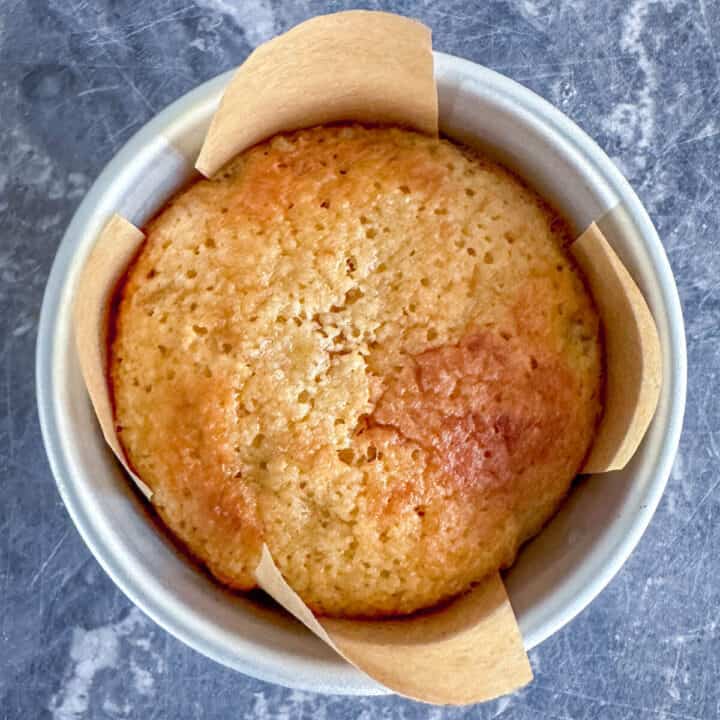 Mini Banana Sponge Pudding With Chocolate Chips & Walnuts - Rosanna ETC