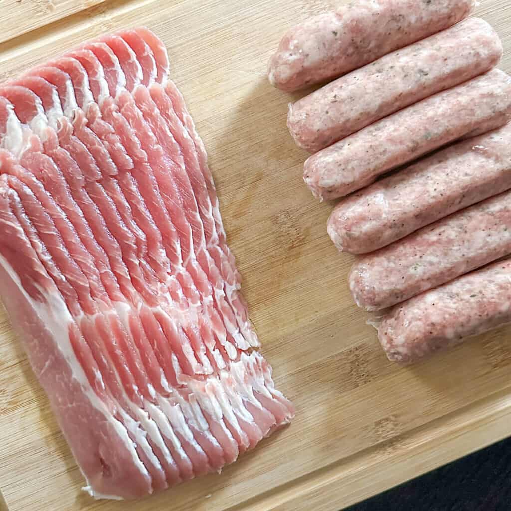 How To Make Sausages Wrapped In Bacon - Rosanna ETC