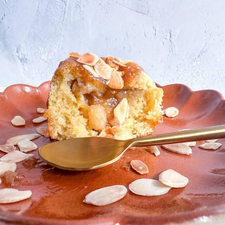 Almond And Caramelized Pear Sponge Puddings - Rosanna ETC